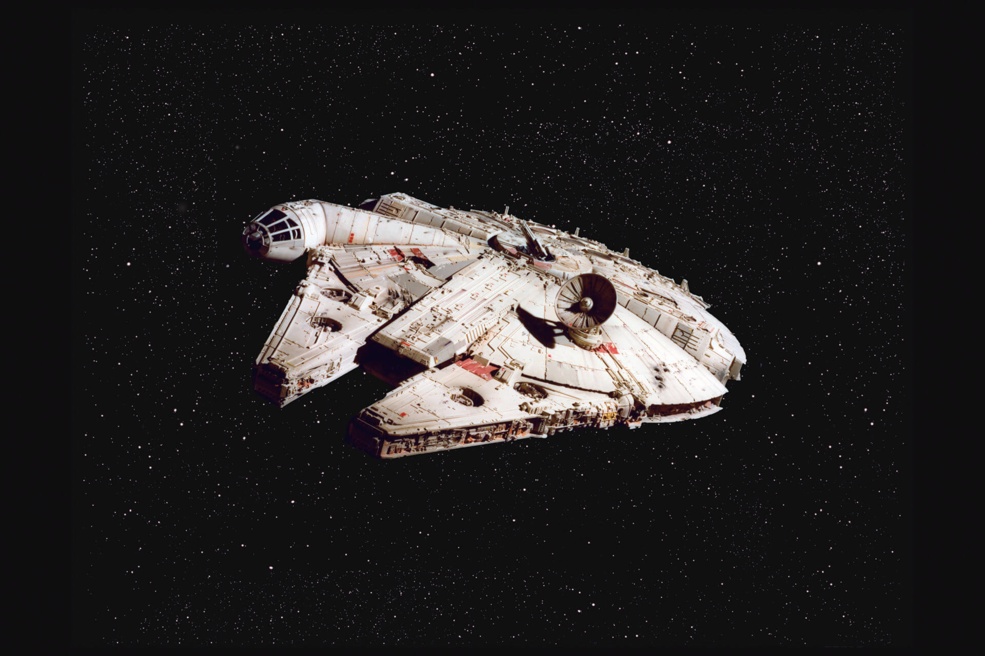 The Biggest Starship in Star Wars And 16 Other Amazing Star Wars Space ...