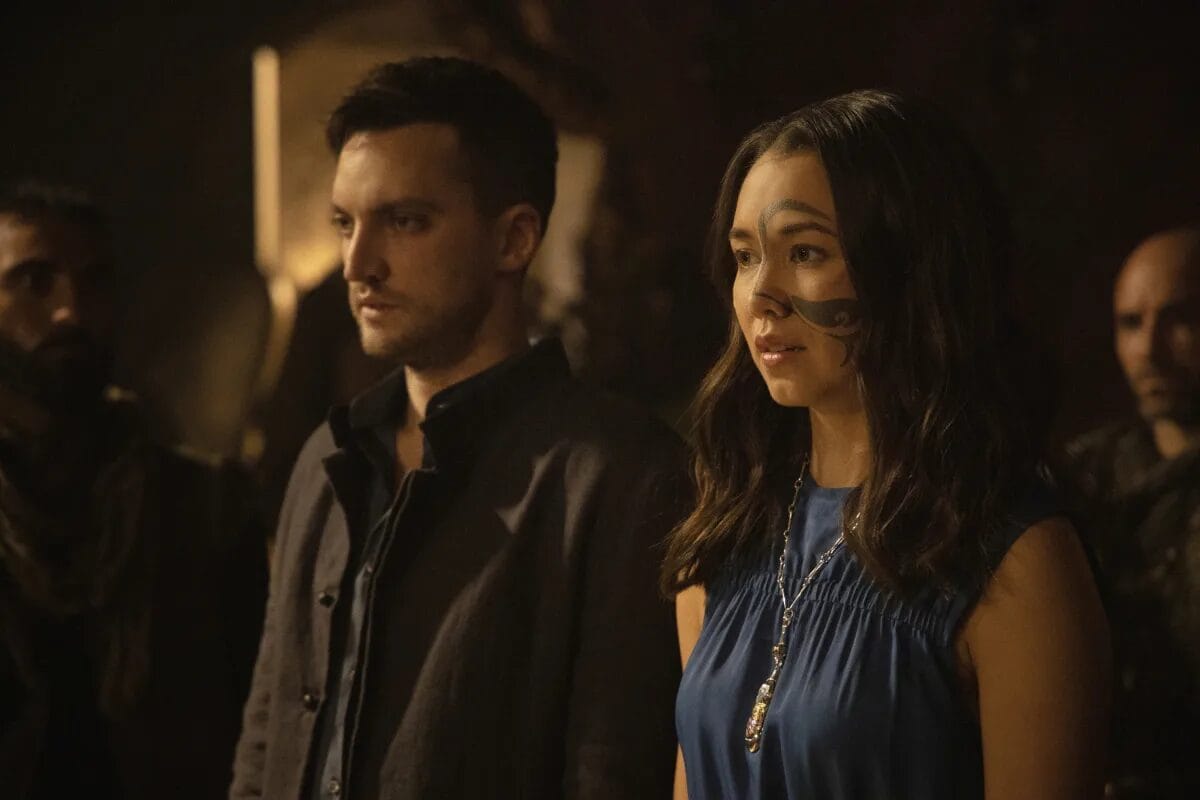 Emori in The 100: The Grounder Outcast Who Found Her People - Stories ...