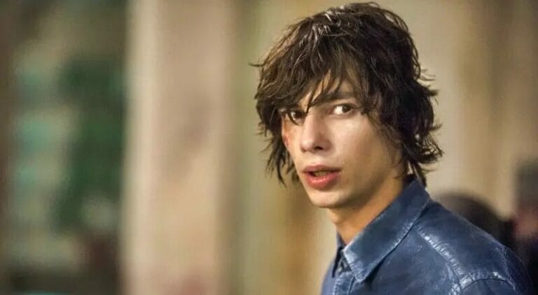 Jasper Jordan: The Heartbroken Hero of The 100 - Stories At Worlds End